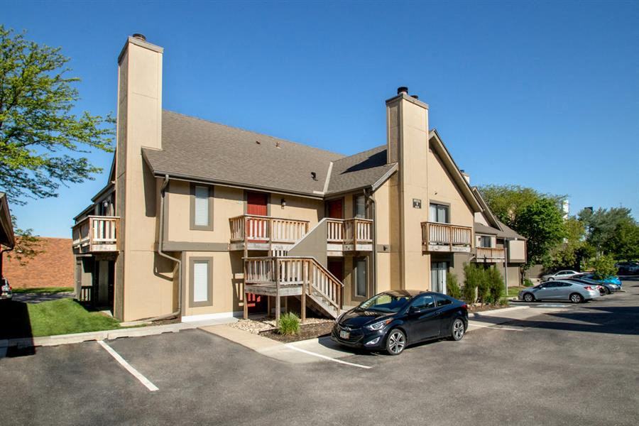 Aspen Lofts/West Apartments - 11025 M St Omaha NE | Zumper