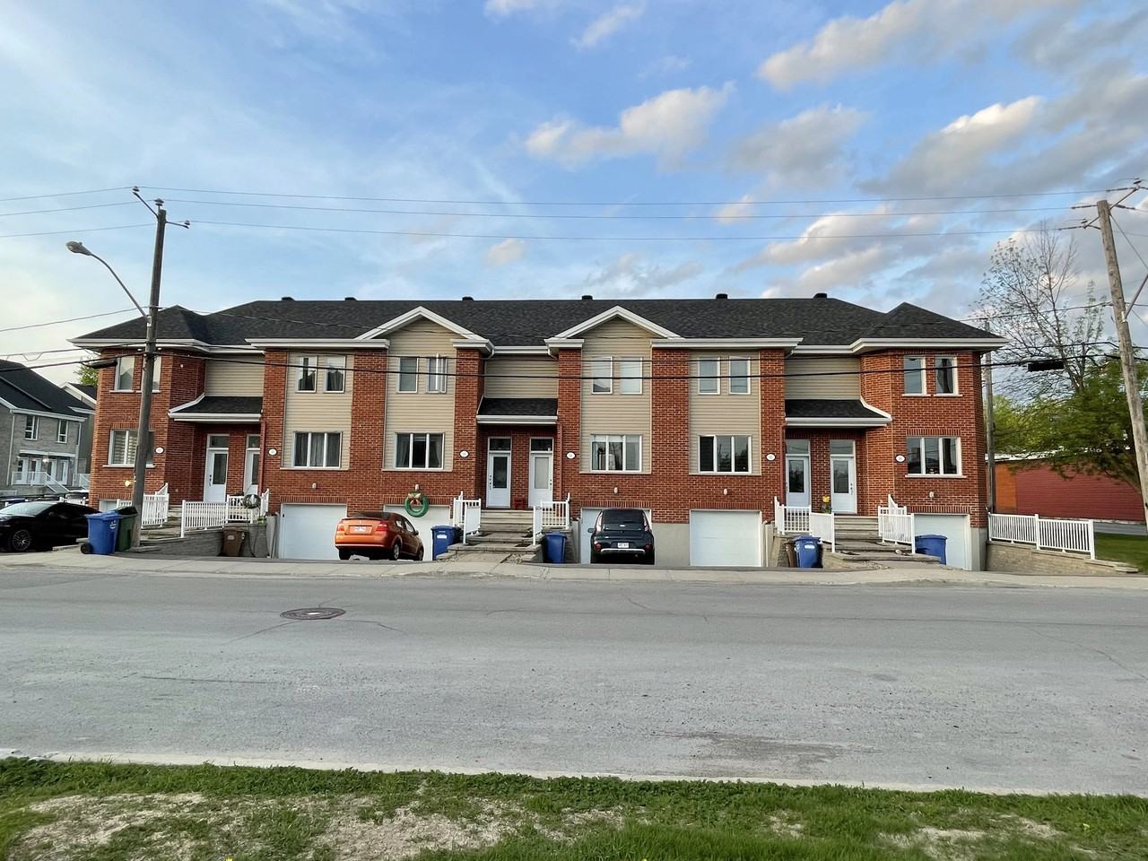 60 Rue Sir Mathias Tellier, Joliette, QC J6E 6C9 - Apartment for Rent ...