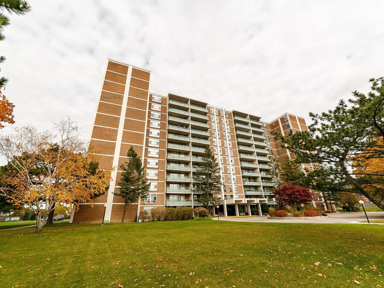44 Longbourne Drive Apartments - 44 Longbourne Dr Toronto ON | Zumper