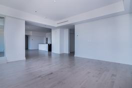 2300 Rue Tupper, Montréal, QC H3H 0B9, CAN - 24 unit Rentals | Zumper