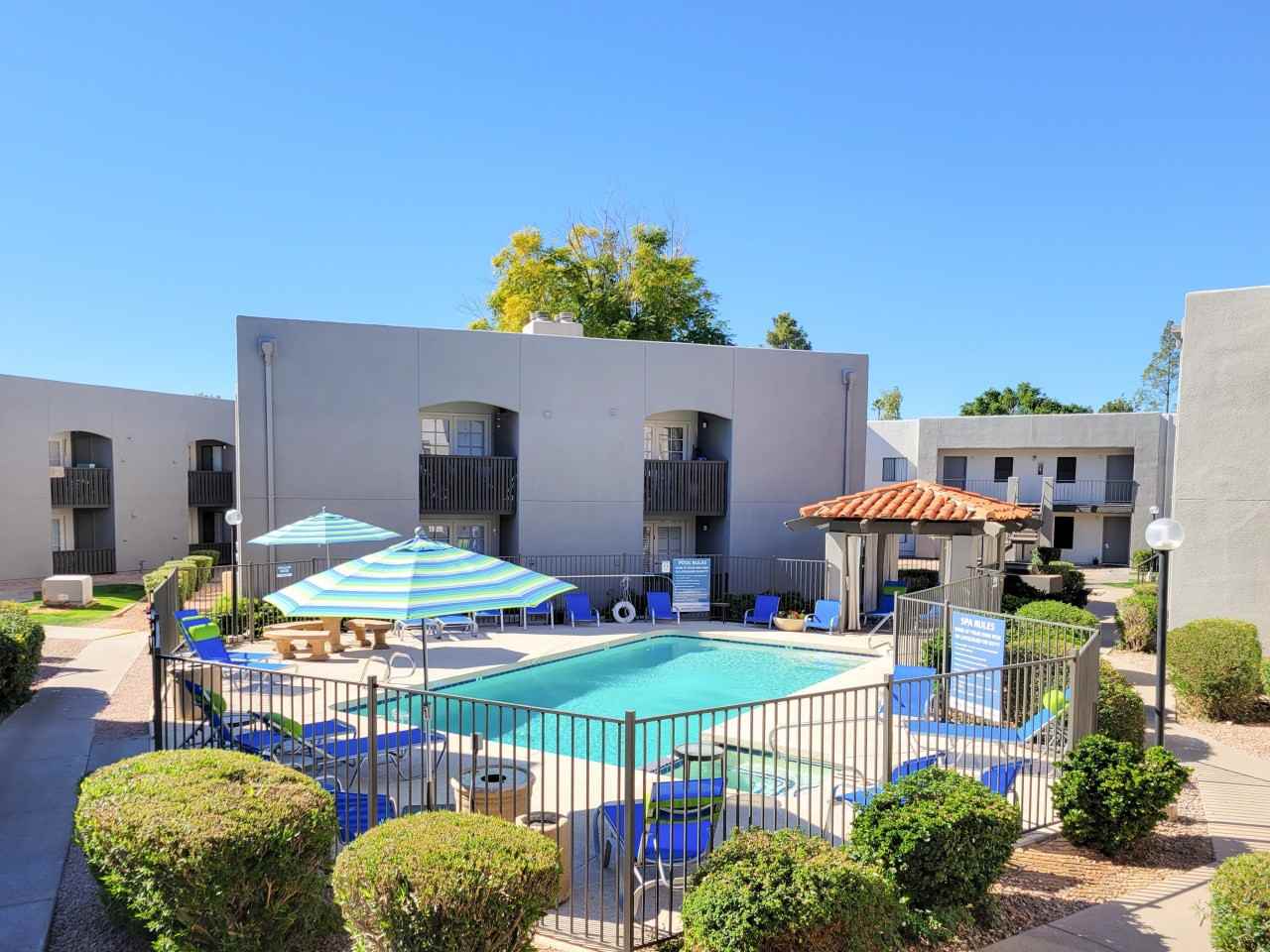 Stonebridge at Paradise Valley Apartments - 4315 E Thunderbird Rd ...