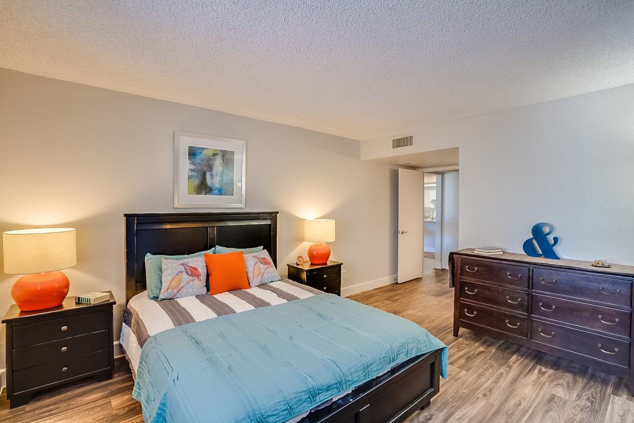 La Costa at Dobson Ranch Apartments - 1820 W Lindner Ave, Mesa, AZ ...