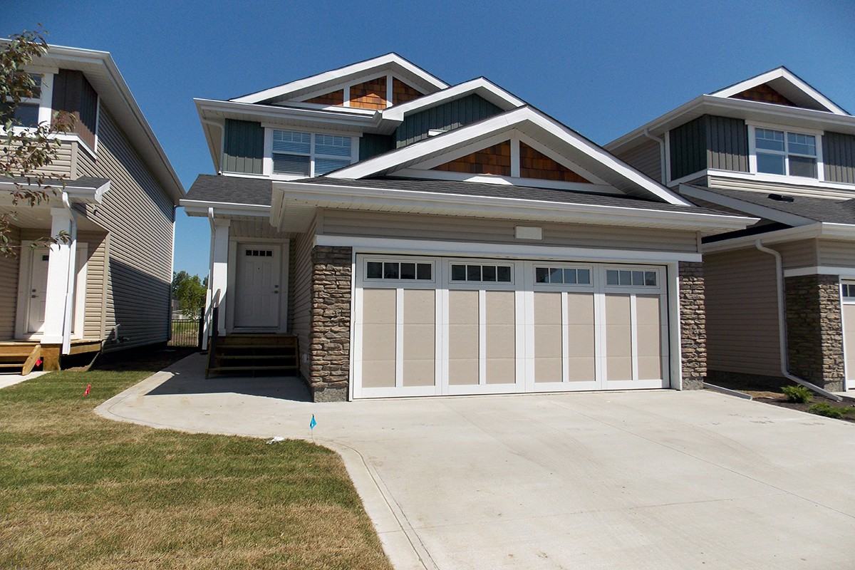 The Oaks - Lincoln Apartments - 315 Dickson Cres Saskatoon SK | Zumper