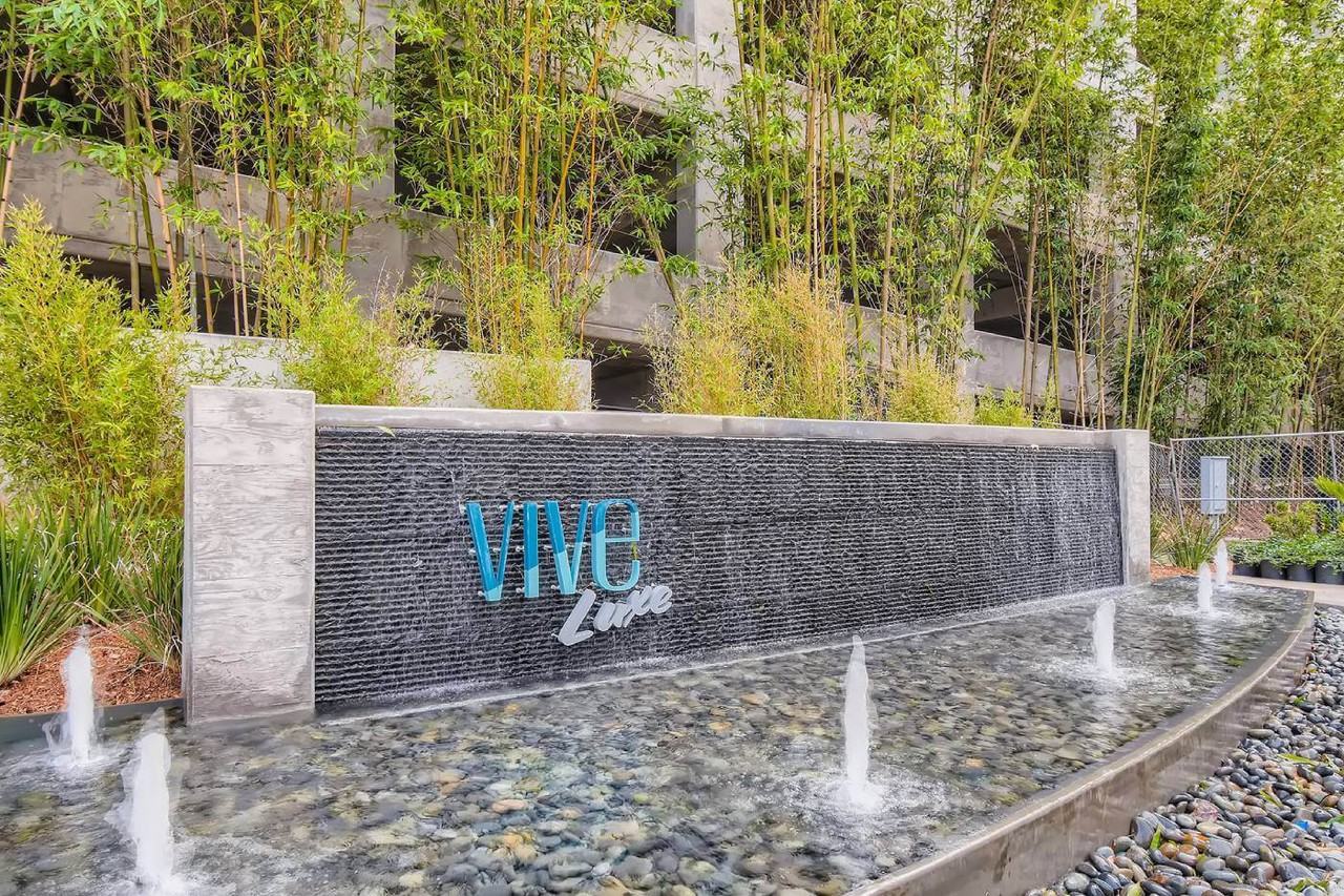 Vive Luxe Apartments - 4890 Sunroad Centrum Ln San Diego CA | Zumper
