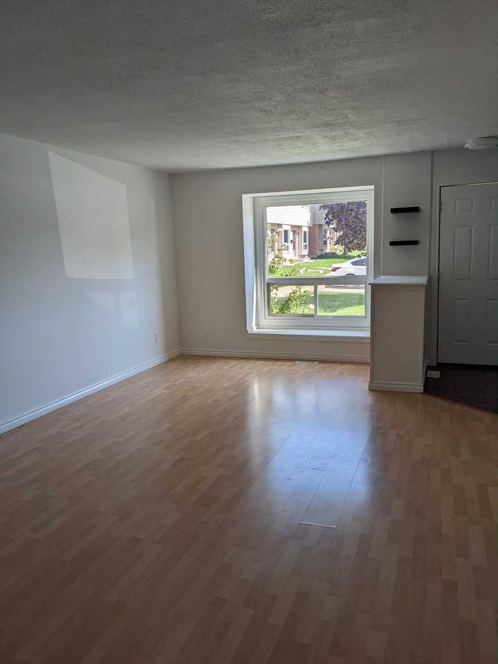 23-1200 Cheapside Apartments - 1200 Cheapside St London ON | Zumper