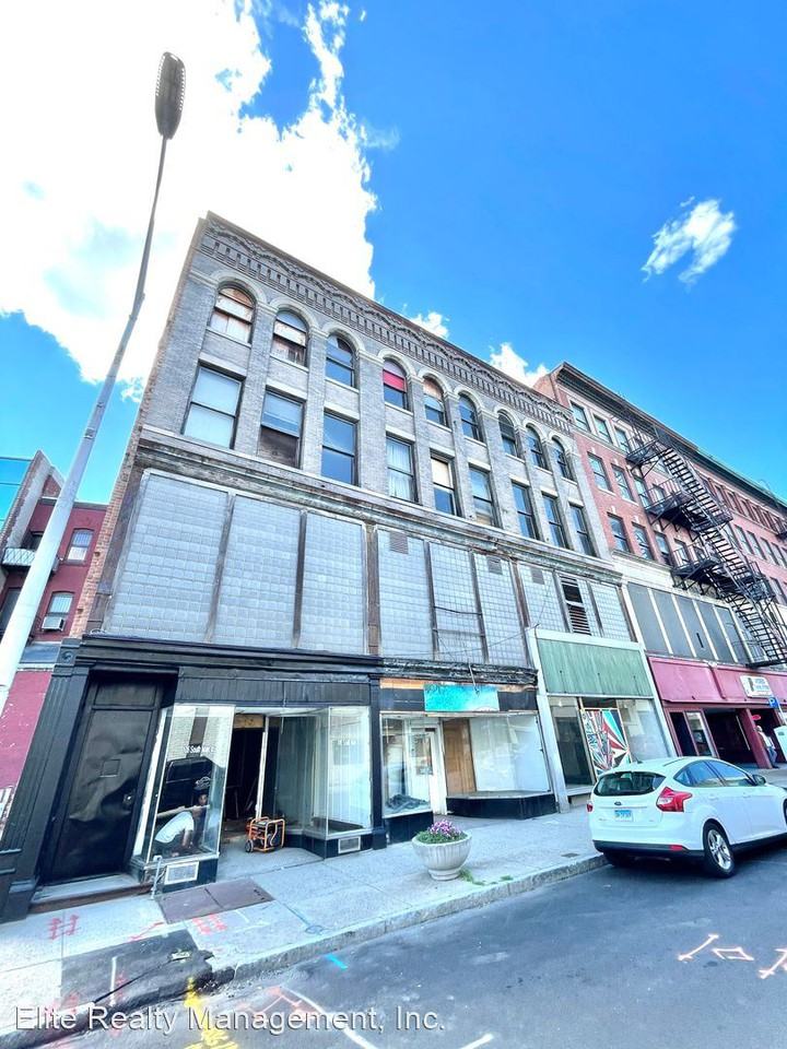 105 Bank St Apartments in Waterbury, CT 06702 - Zumper