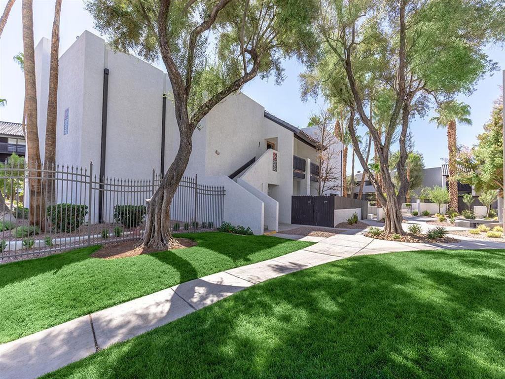 3550 Paradise Rd Las Vegas Nv 89169