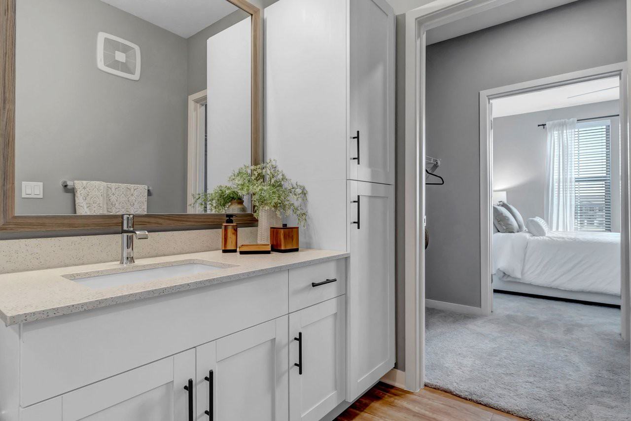 Luma Headwaters Apartments - 4000 Headwaters Way, Orlando, FL 32837 ...