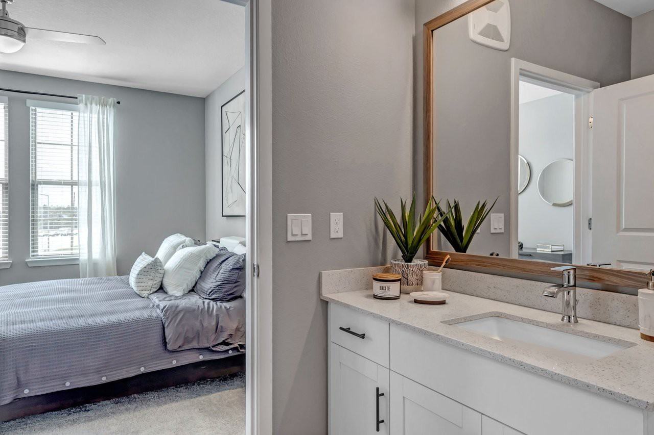 Luma Headwaters Apartments - 4000 Headwaters Way, Orlando, FL 32837 ...