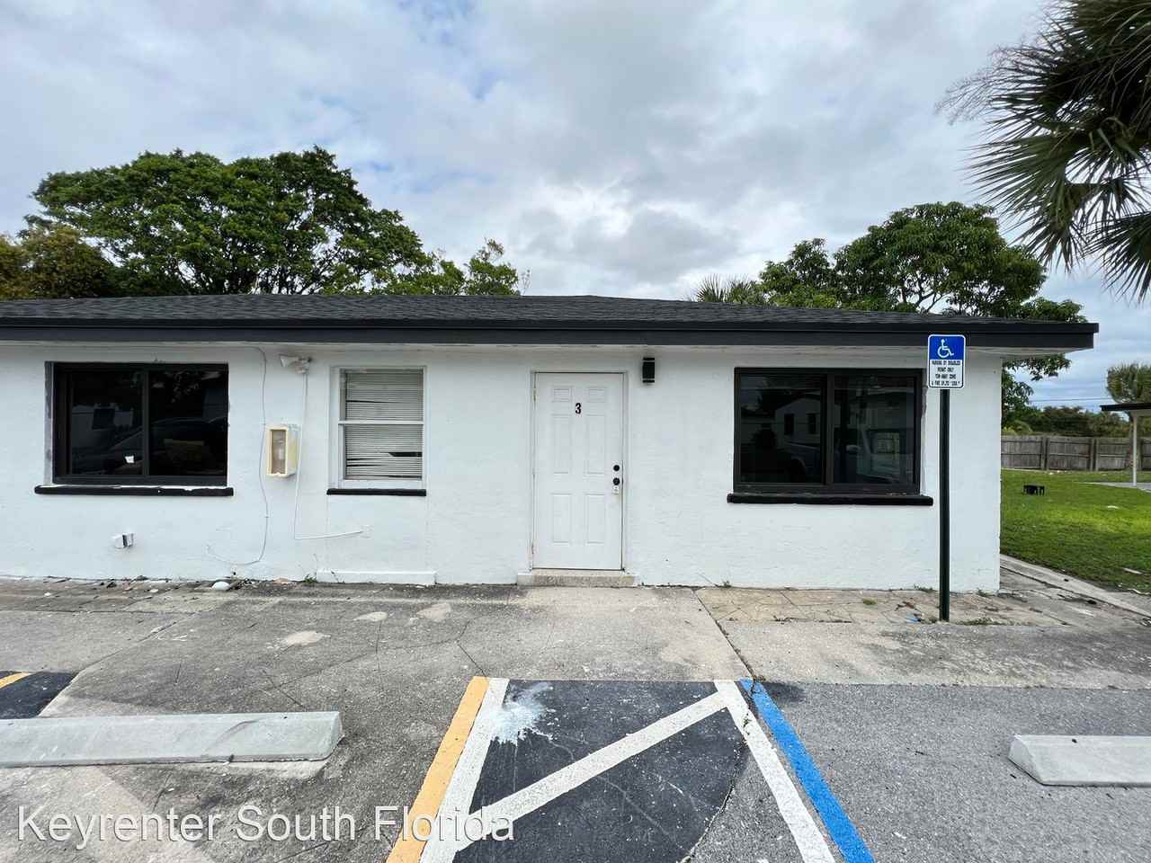 3115 Ave J Apartments - 3115 Avenue J Riviera Beach FL | Zumper Rentals