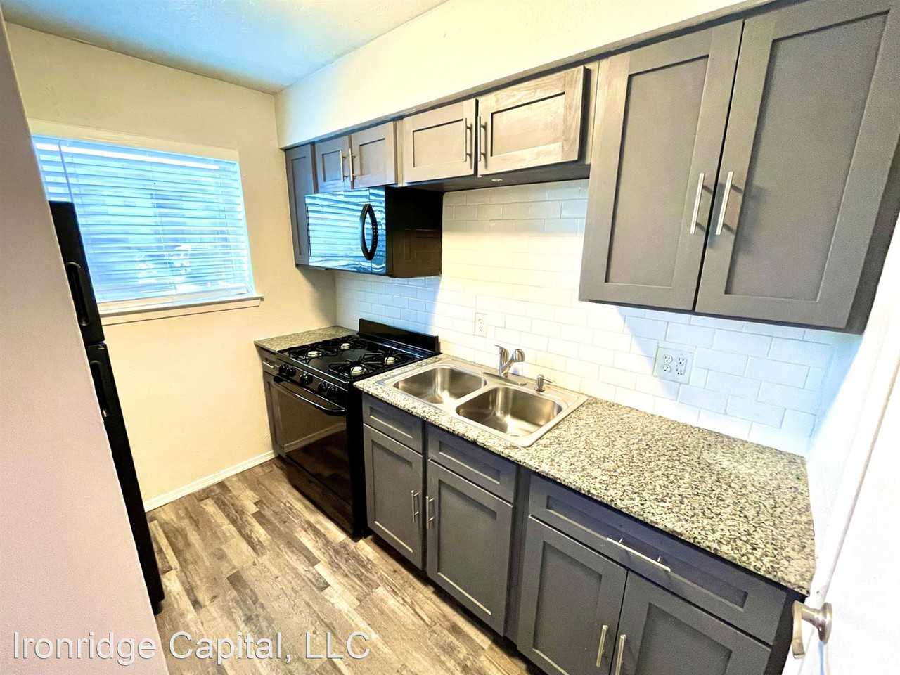 Remodeled Units Now Available in Terrell! Apartments - 1001 Mineral ...