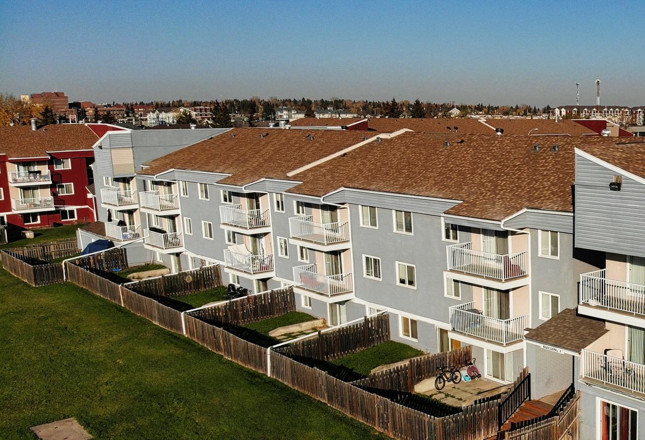 The Courtyards Apartments - 9818 Prairie Cluny AB | Zumper