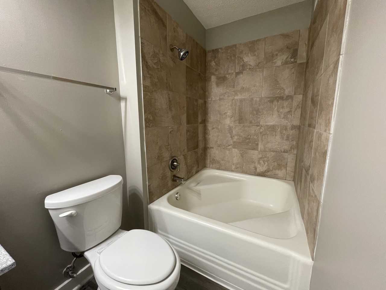 Walnut Tower Apartments - 722 Walnut St Kansas City MO | Zumper