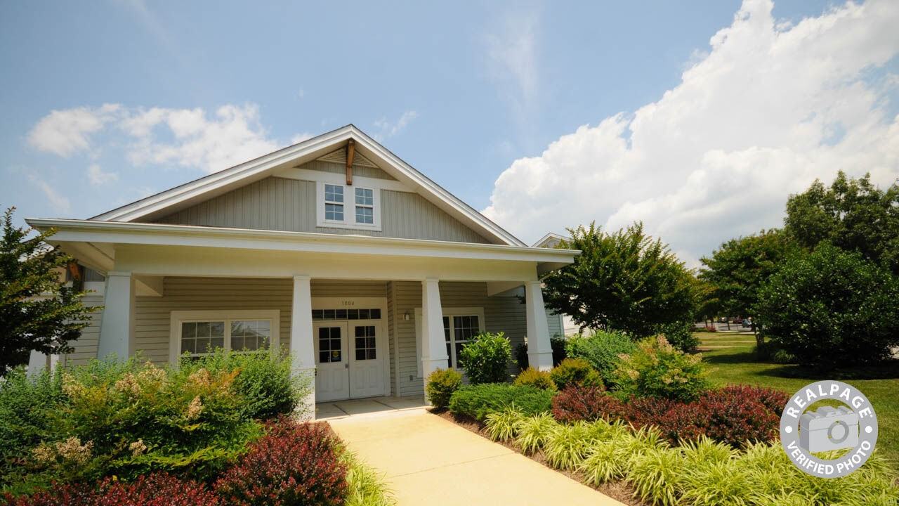 Henson Ridge I Apartments - 1804 Alabama Ave Se Washington DC | Zumper