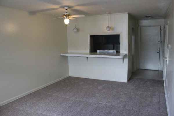 Caroline Village Apartments - 2929 Justina Rd Jacksonville FL | Zumper