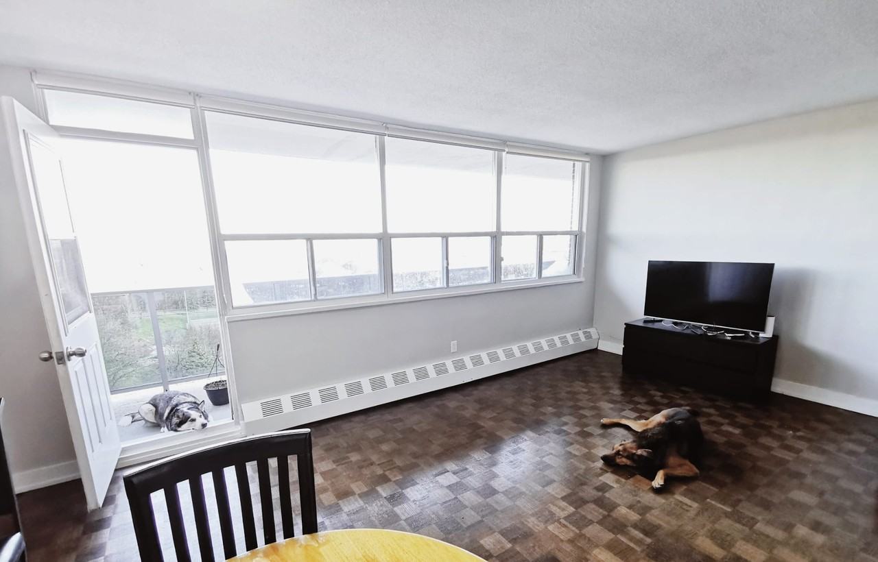 17 Farmstead Road #1104, Toronto, ON M2L 2G1 - 1 Bedroom Apartment for ...