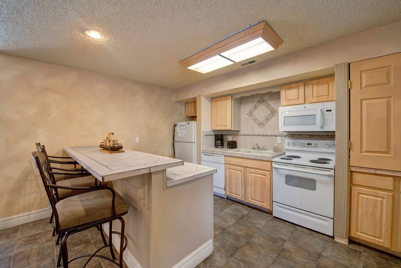 Windtree Apartments - Paragon Dr Colorado Springs CO | Zumper