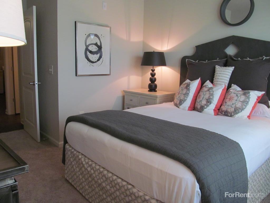 The Ridge at Hamilton Crossing Apartments - 100 Hamilton Ridge Drive ...