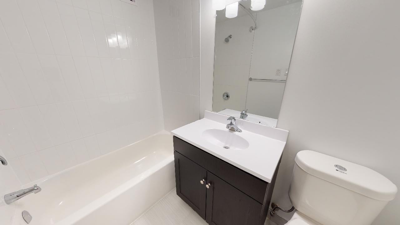 4875 Dufferin Apartments - 4875 Av Dufferin, Montréal, QC H3X 2Z2 - Zumper