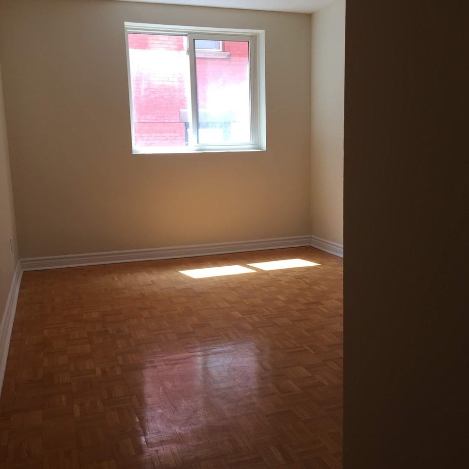 The Summit Apartments - 286 Wilbrod St Ottawa ON | Zumper