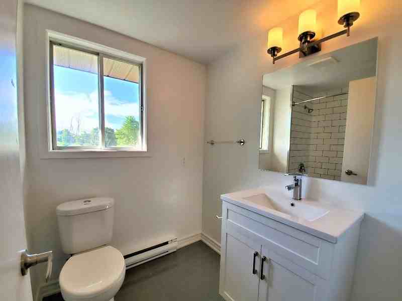 174-178 Grove Street East Apartments - Barrie ON | Zumper