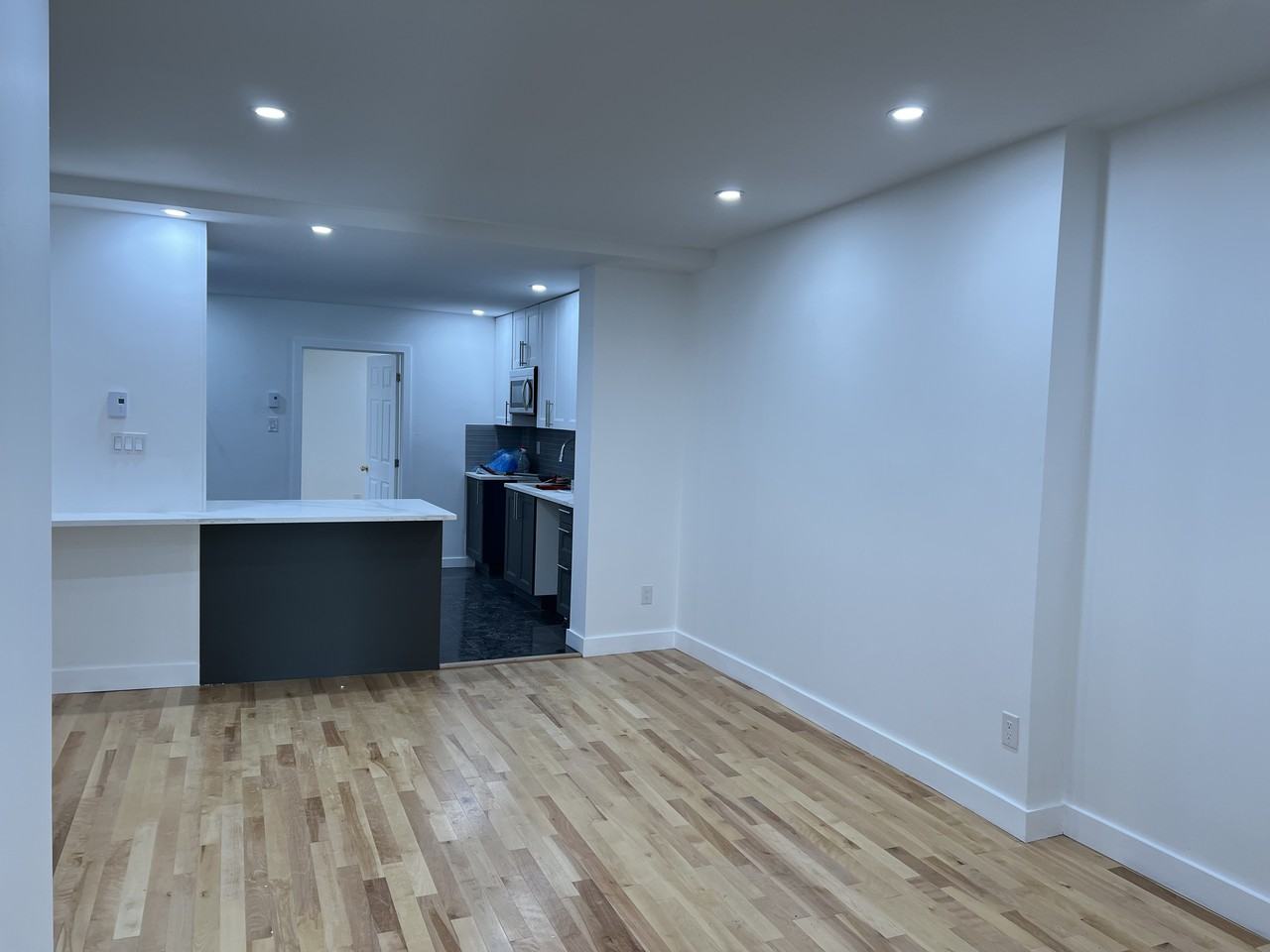 4079 Avenue de l'Esplanade, Montréal, QC H2W 2N4 5 Bedroom Apartment ...