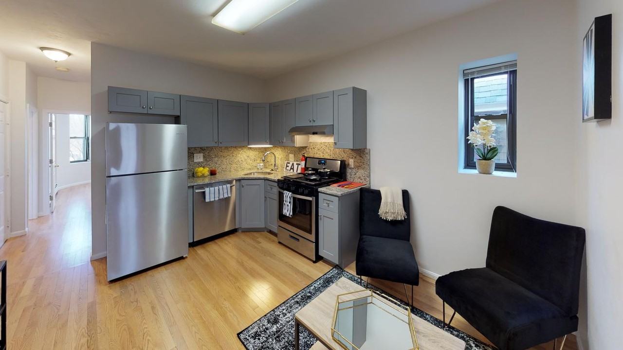 Private Room in Sleek Egleston Square Home by the T Apartments - 3148 ...