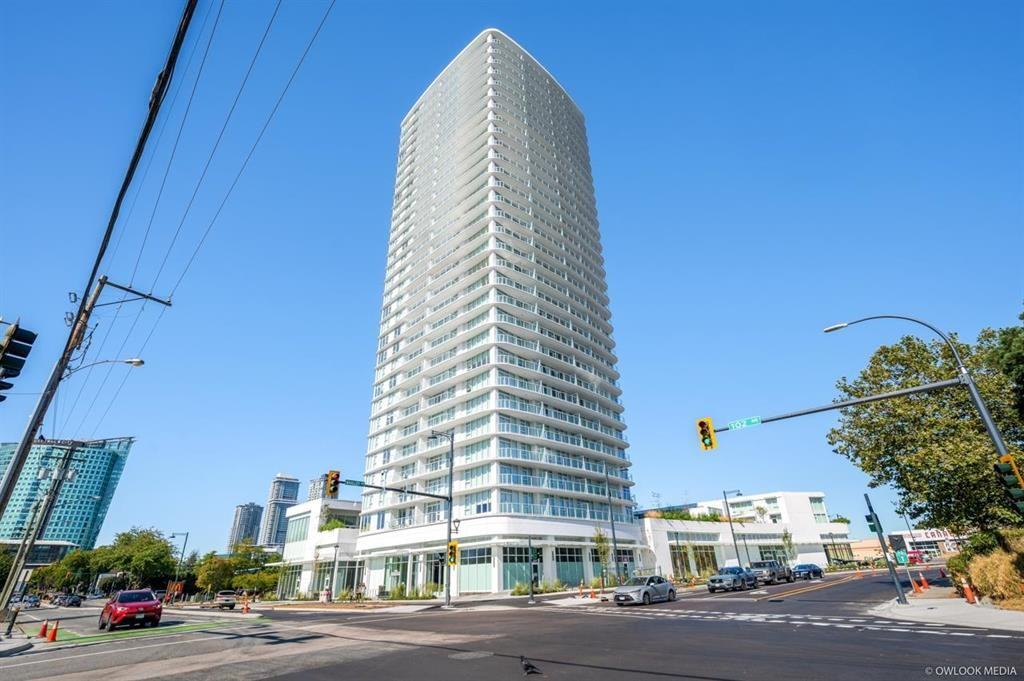 Georgetown 1308 Apartments - 13685 102 Ave, Surrey, BC V3T 0S2 - Zumper