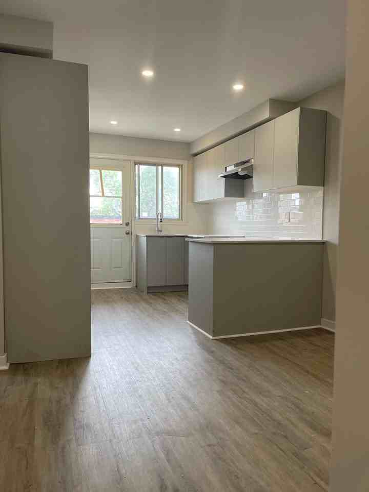 11964 Rue Matte Apartments - 11964 Av Matte Montréal QC | Zumper