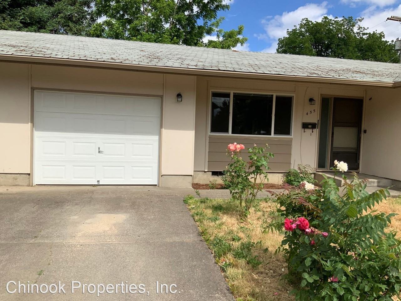 Pioneer Parkway Duplex Apartments - 455 Pioneer Pkwy E Springfield OR ...