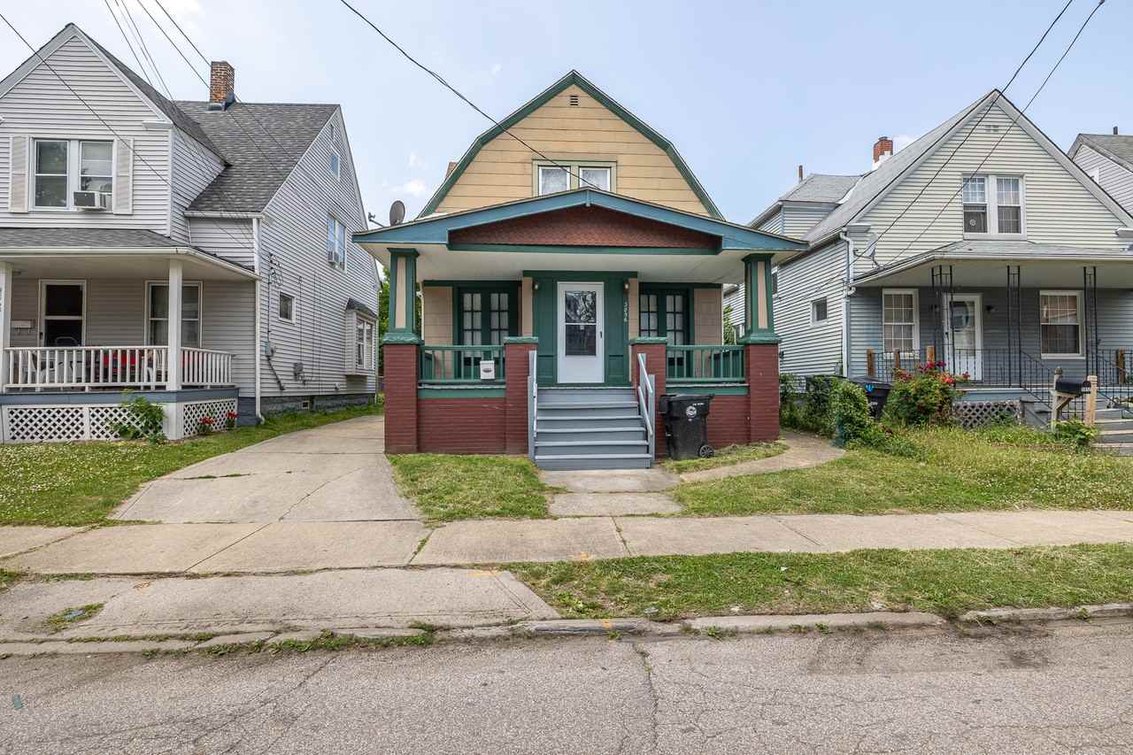 3856 W 41st St, Cleveland, OH 44109 - 3 bedroom House Rental - Zumper