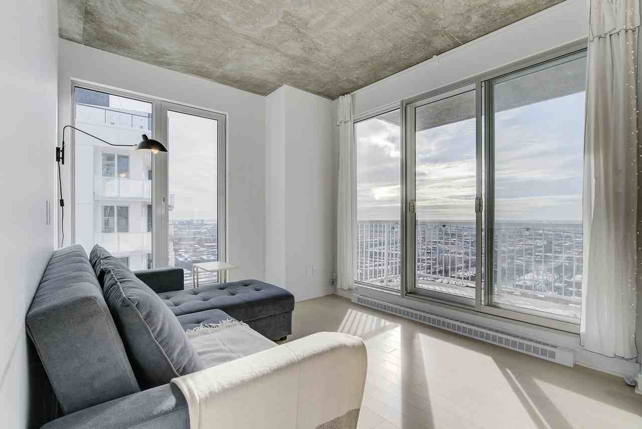 2300 Rue Tupper, Montréal, QC H3H 0B9, CAN - 27 unit Rentals | Zumper