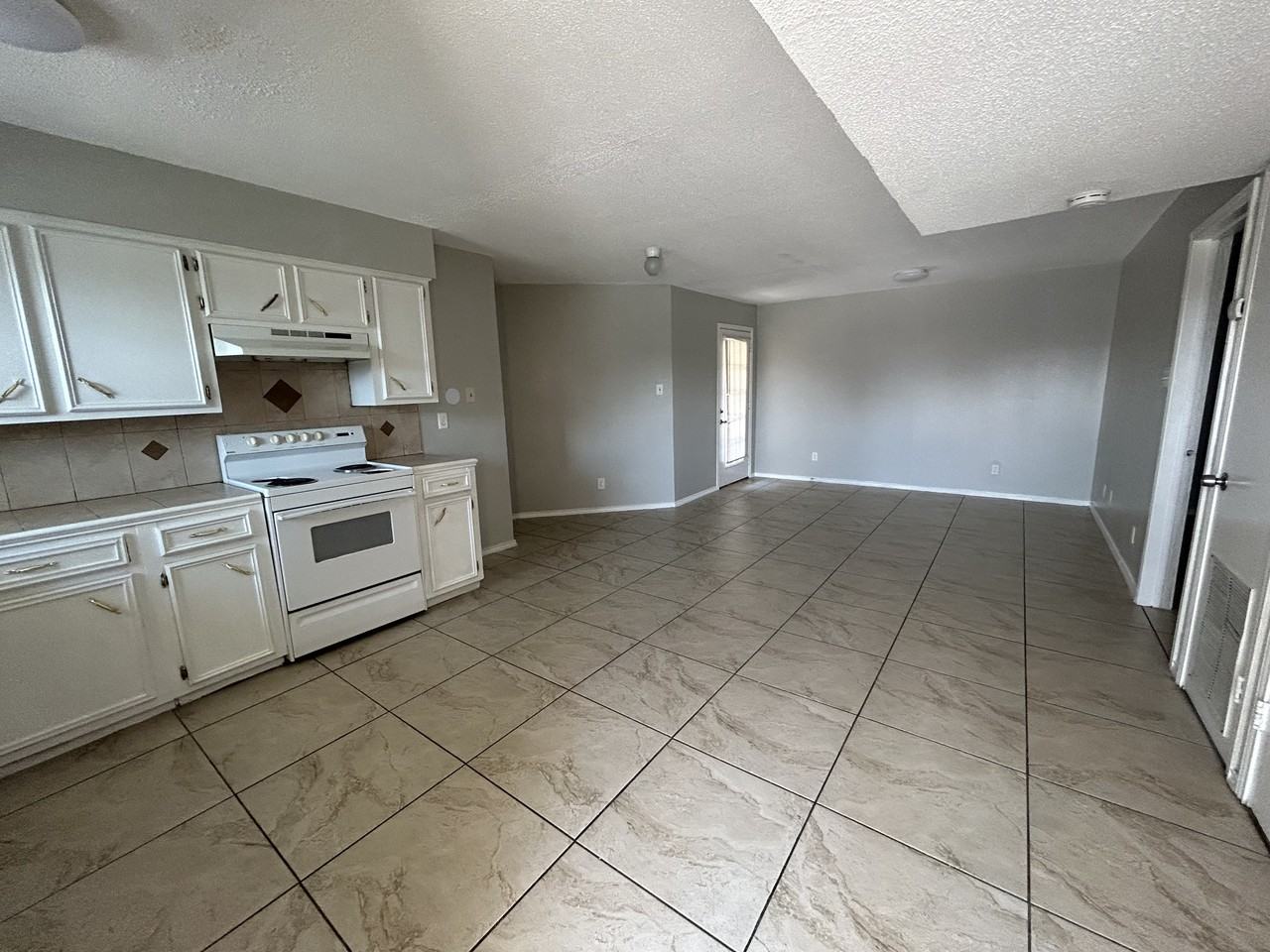 300 N 11Th St Apartments - 300 N 11th St Mcallen TX | Zumper