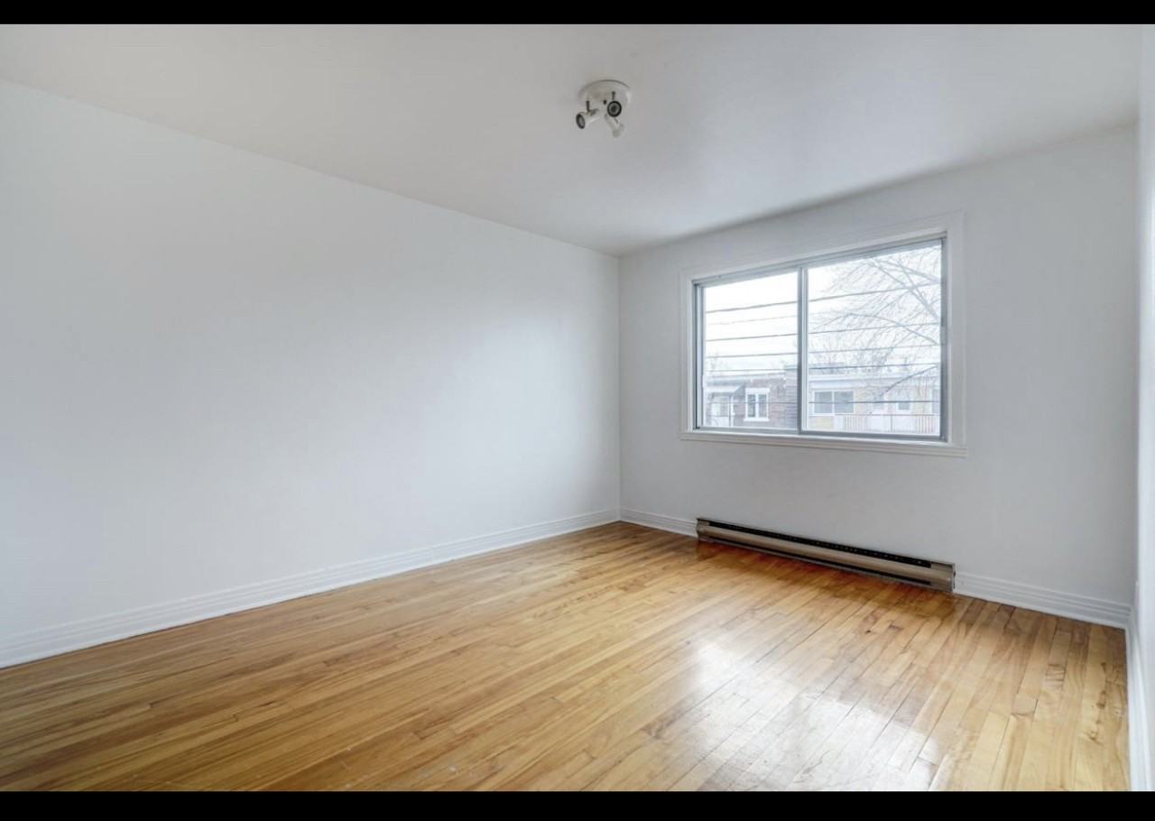 7111 15e Avenue, Montréal, QC H2A 2T9 - Room for Rent | PadMapper
