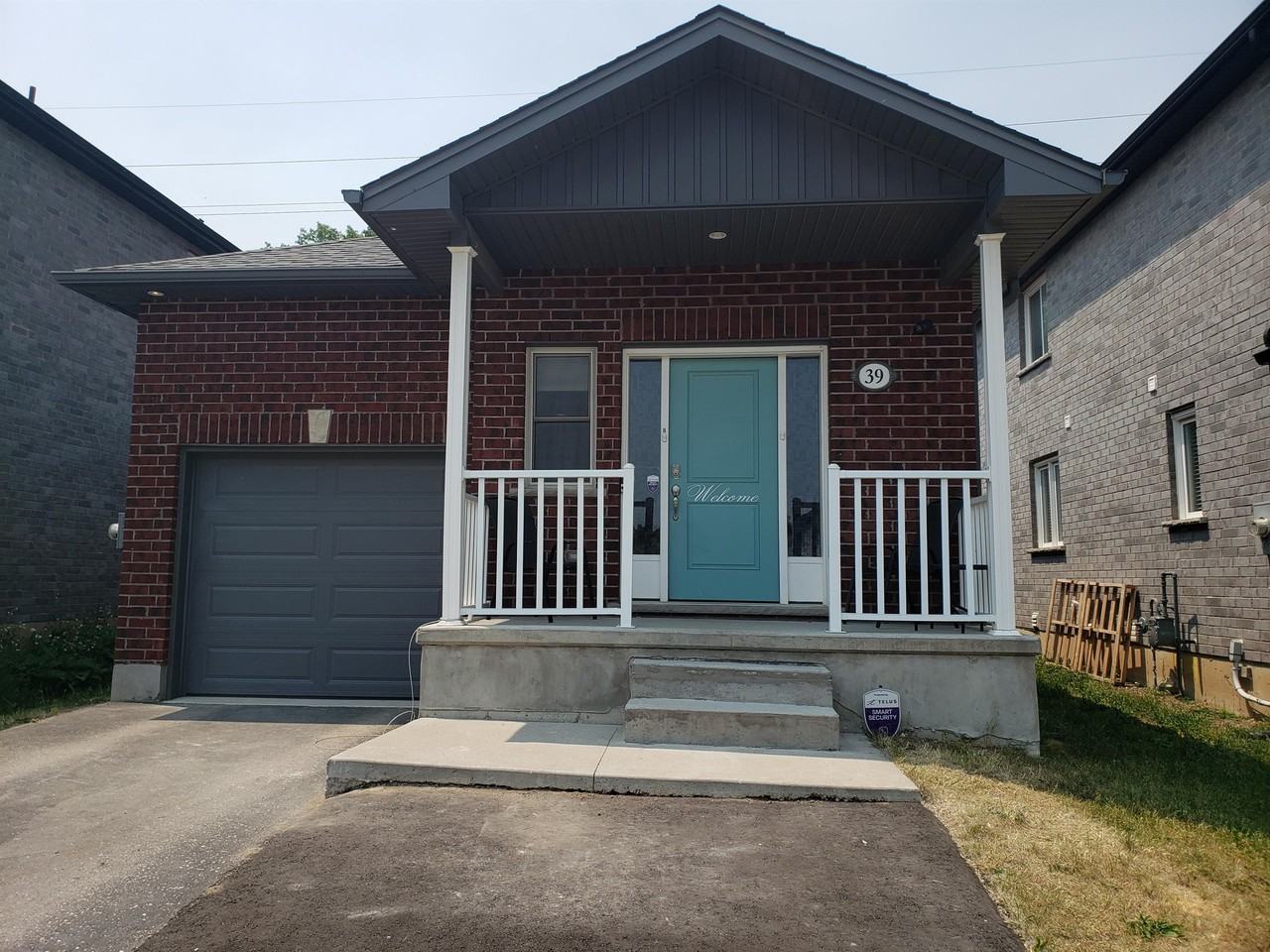 Yvonne Cres. 39 - B Apartments - London ON | Zumper Rentals