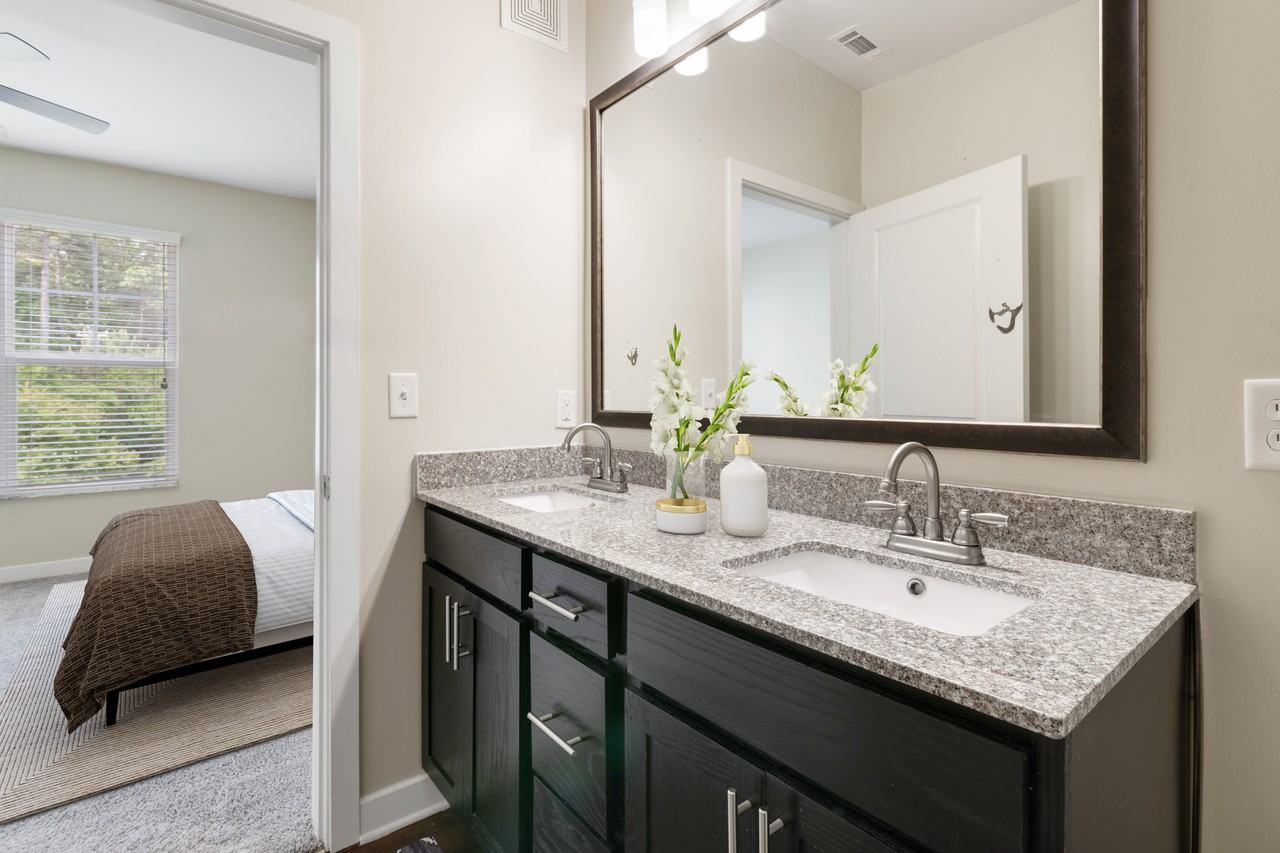 Realm at Patterson Place Apartments - 3767 Sw Durham Dr Durham NC | Zumper