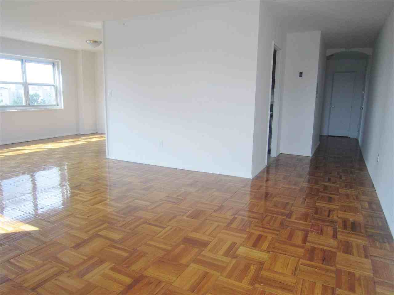 Hudson Ter #7N, Fort Lee, NJ 07024 - 2 Bedroom Apartment for Rent ...