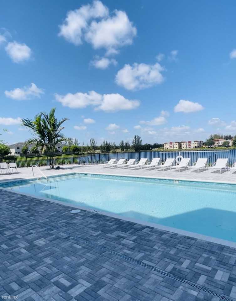 5475 N University Dr Apartments - Lauderhill FL | Zumper