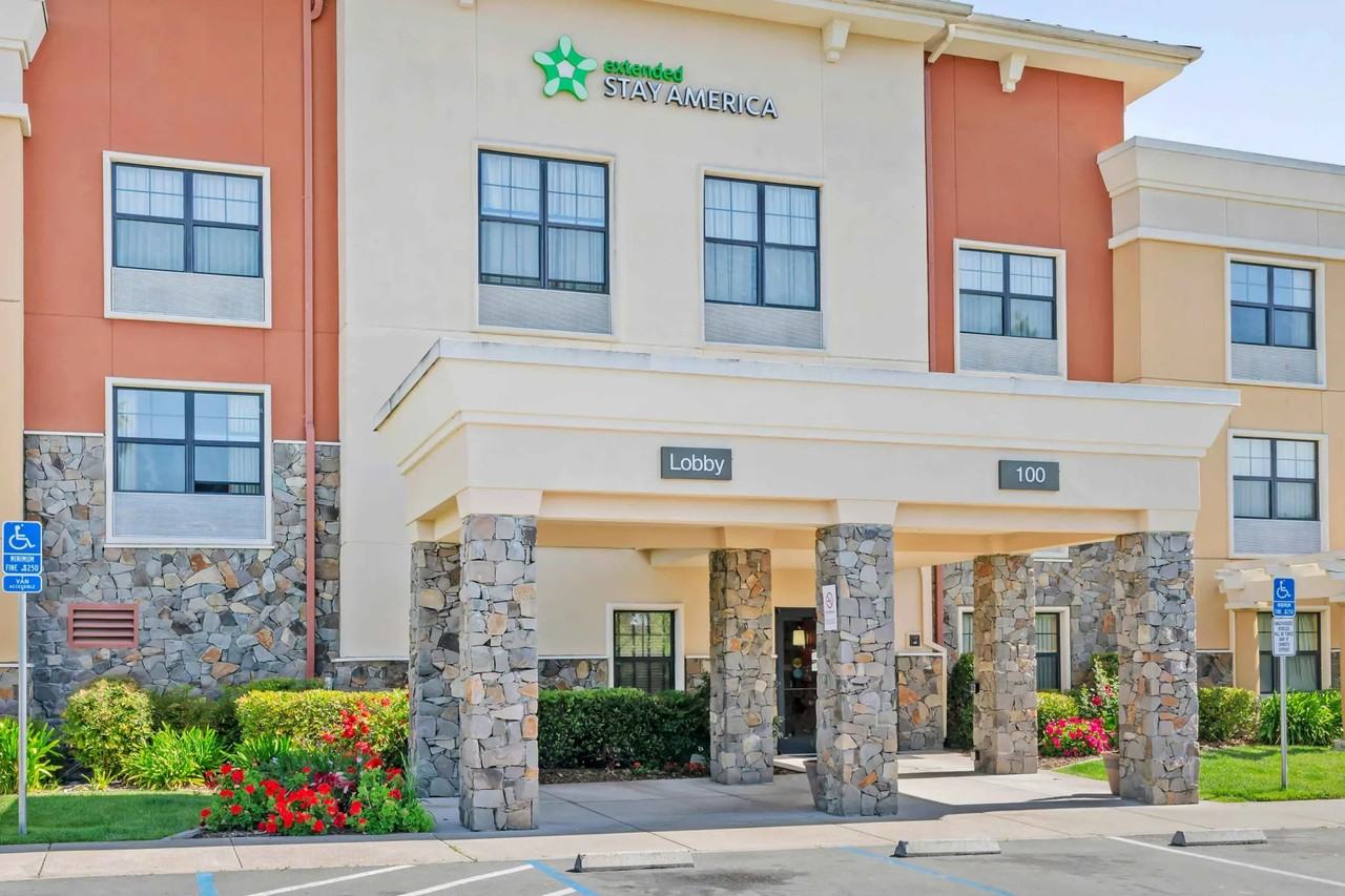 Apartments for Rent in Santa Rosa, CA - 214 Condos & Other Rentals | Zumper