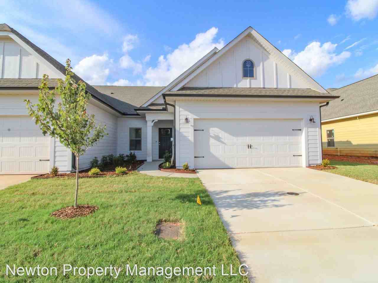 12529 Whitcomb Cir, Athens, AL 35613 - 3 bedroom House Rental - Zumper