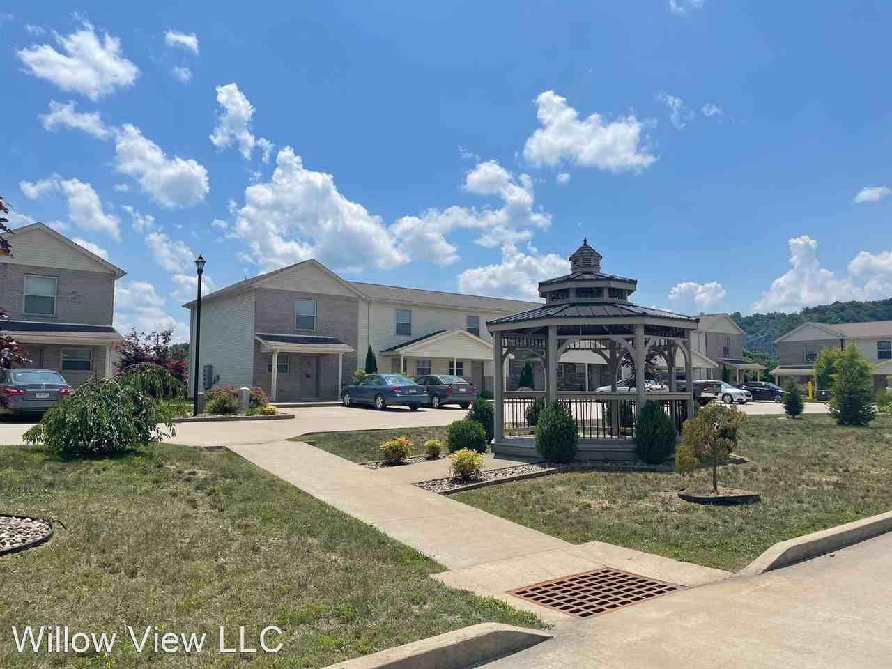 Willow View Townhouses Apartments - 100 Willow View Ln New Martinsville ...