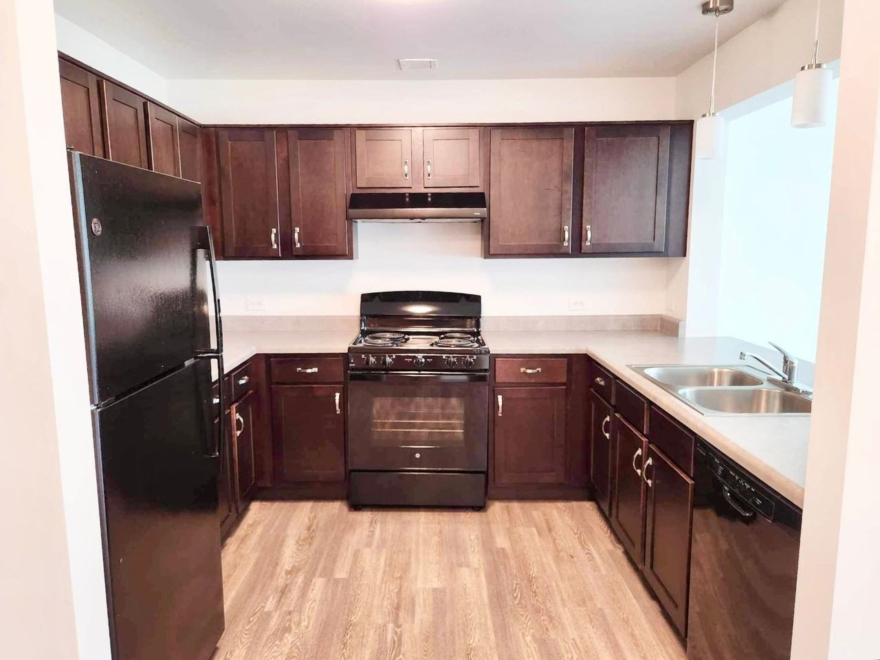 Oak Field Place Apartments - 1515 Bryan Street Henry IL | Zumper