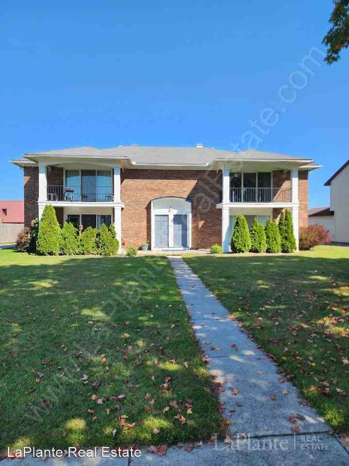 5436 Cresthaven Ln Apartments - Toledo OH | Zumper