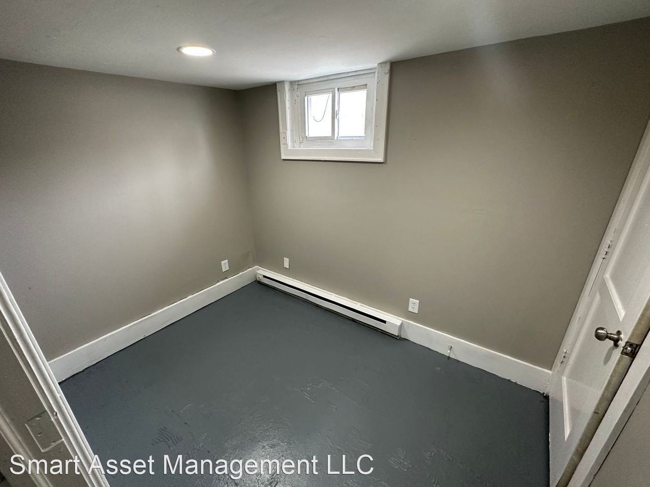 1909 W Greenfield Ave. Apartments - 1909 W Greenfield Ave Milwaukee WI ...