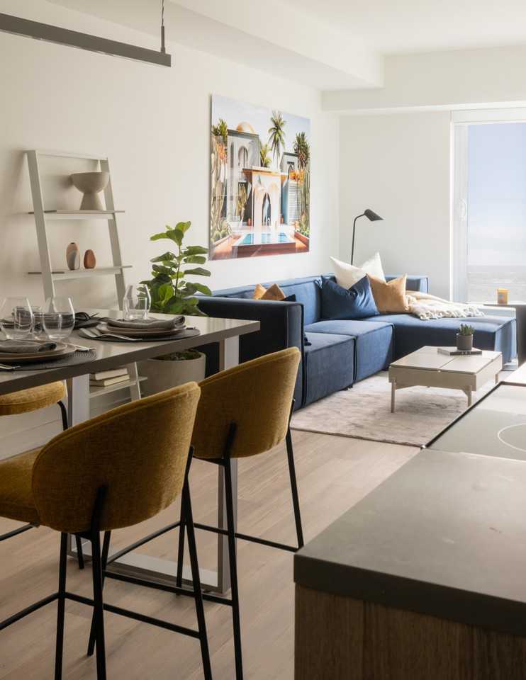 Maple House at Canary Landing Apartments - 131 Mill St, Toronto, ON M5A ...