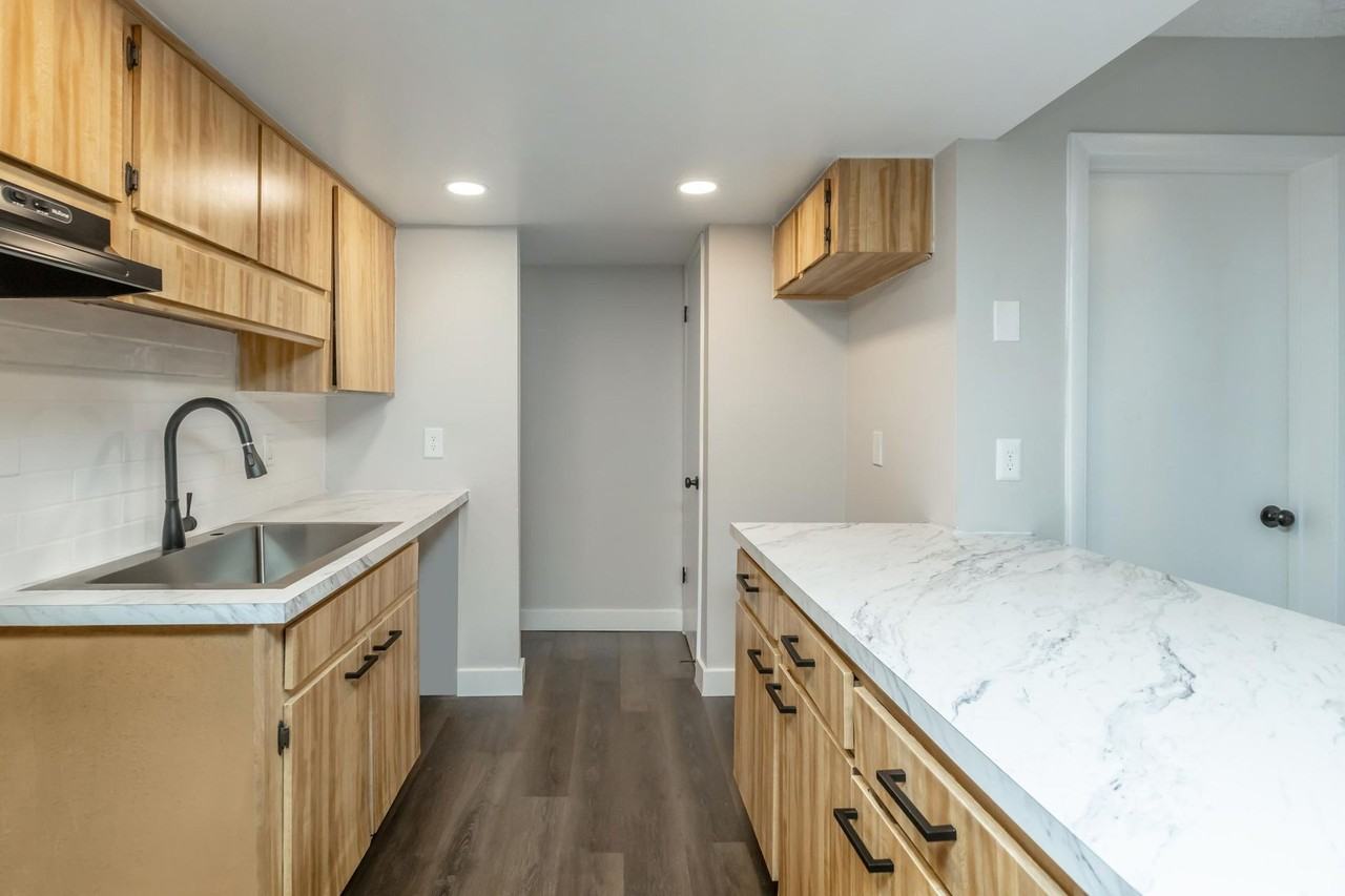 Armature Place Apartments - 4131 E Busch Blvd, Tampa, FL 33617 - Zumper