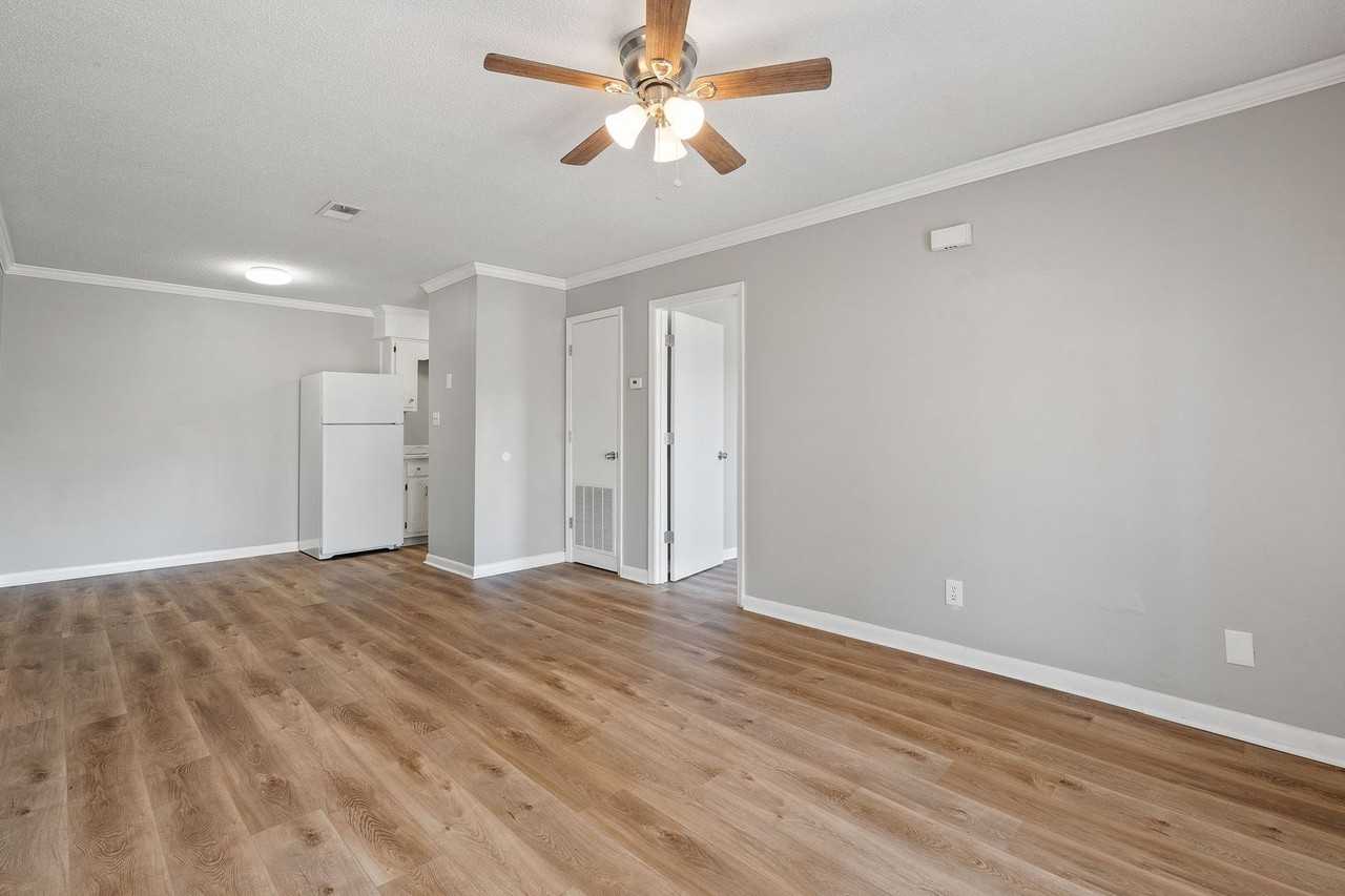 Executive House Apartments - 2807 Sandlin Rd Sw Decatur AL | Zumper