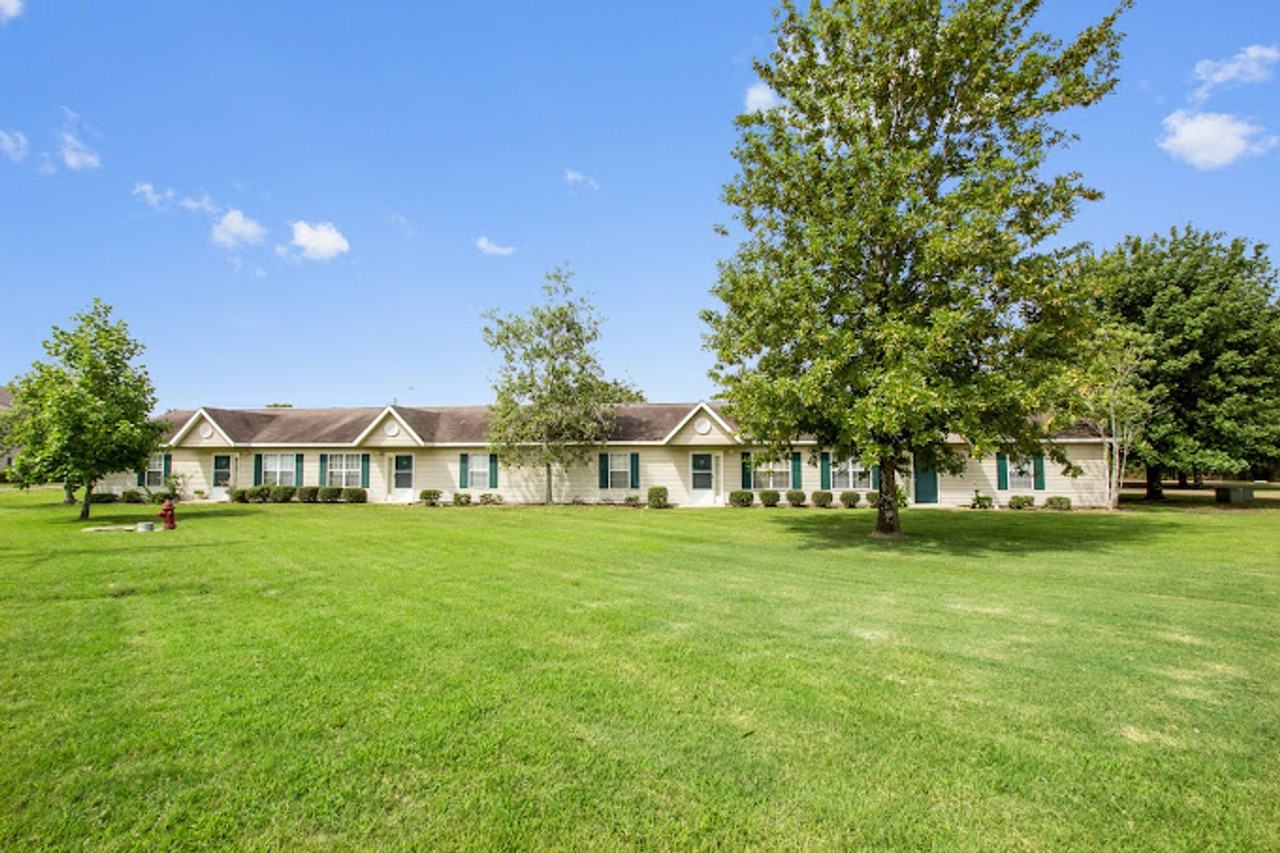 WHITE OAK ESTATES Apartments - 751 Glencross Dr Jackson MS | Zumper