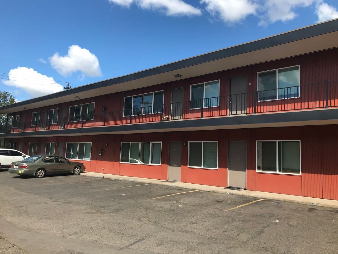 Westwood Plaza Apartments - 1247 W 6th Ave Eugene OR | Zumper