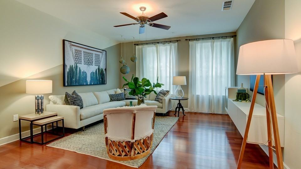 Paseo Residences at Eilan Apartments - 17803 La Cantera Ter, San ...